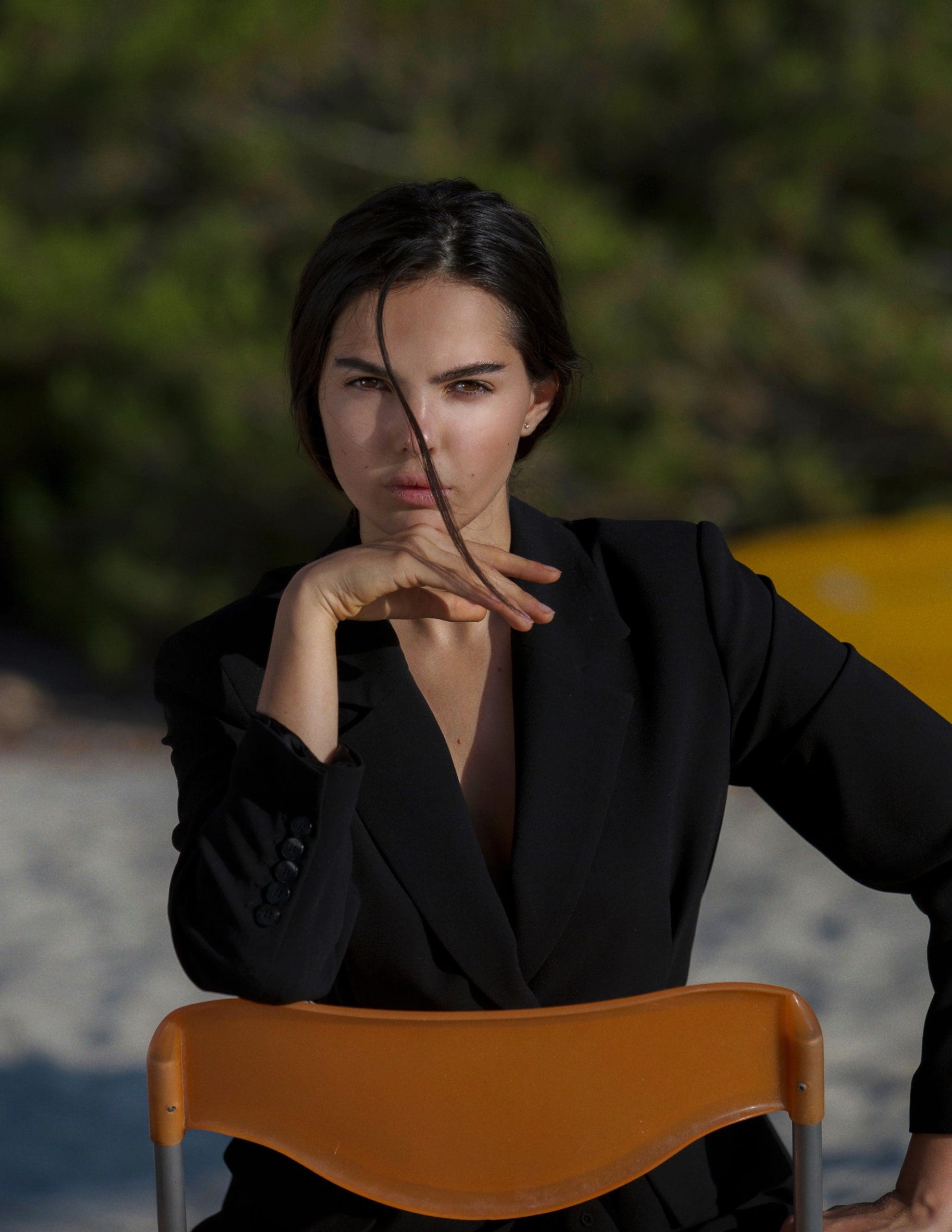 Doina CIOBANU, surprinsă în aeroport. Cum arată modelul Burberry și ...